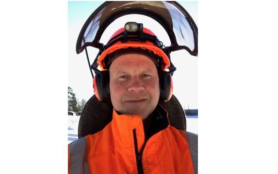 Jutos bygger upp råvaruorganisation